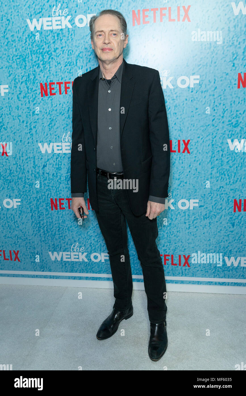 Steve Buscemi besucht Premiere der Die Woche der bei AMC Loews Lincoln ...