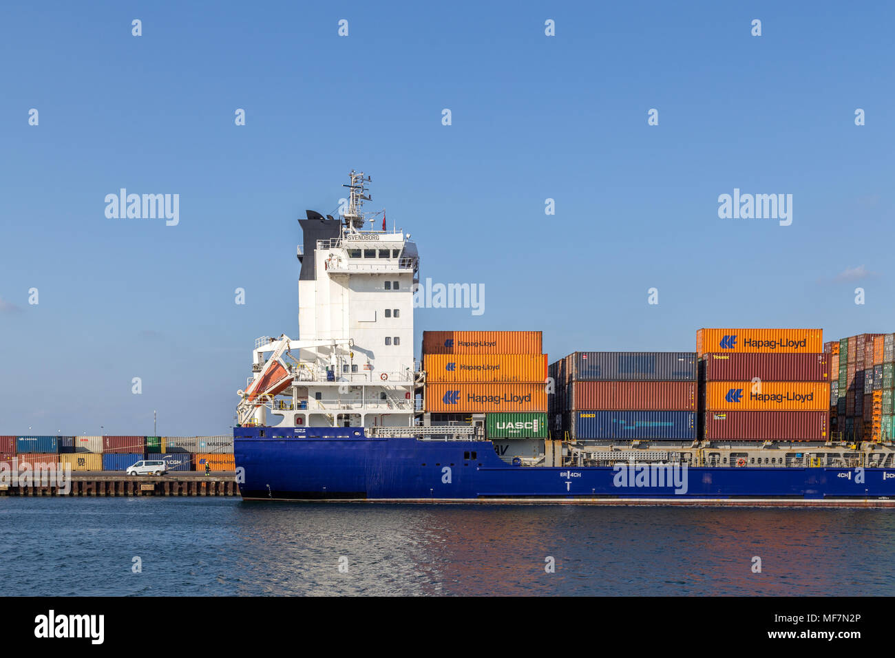 Seitenansicht des schiffes -Fotos und -Bildmaterial in hoher Auflösung ...