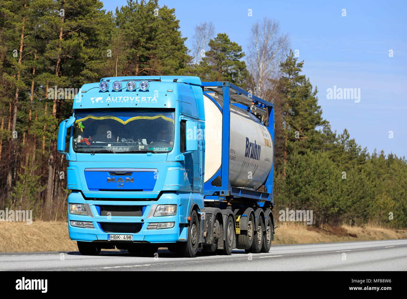 Shipping container lorry truck -Fotos und -Bildmaterial in hoher ...