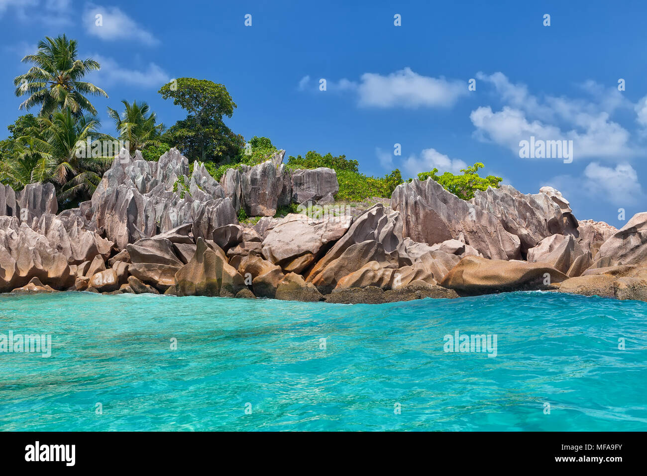 Wunderschöne tropische Insel St. Pierre, Seychellen Stockfotografie - Alamy