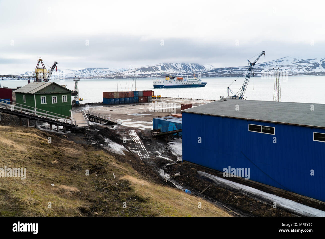 Norvegia svalbard barentsburg -Fotos und -Bildmaterial in hoher ...