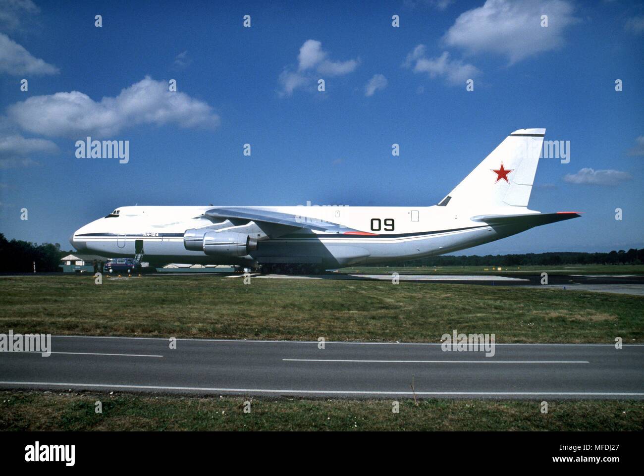 Types antonov -Fotos und -Bildmaterial in hoher Auflösung – Alamy