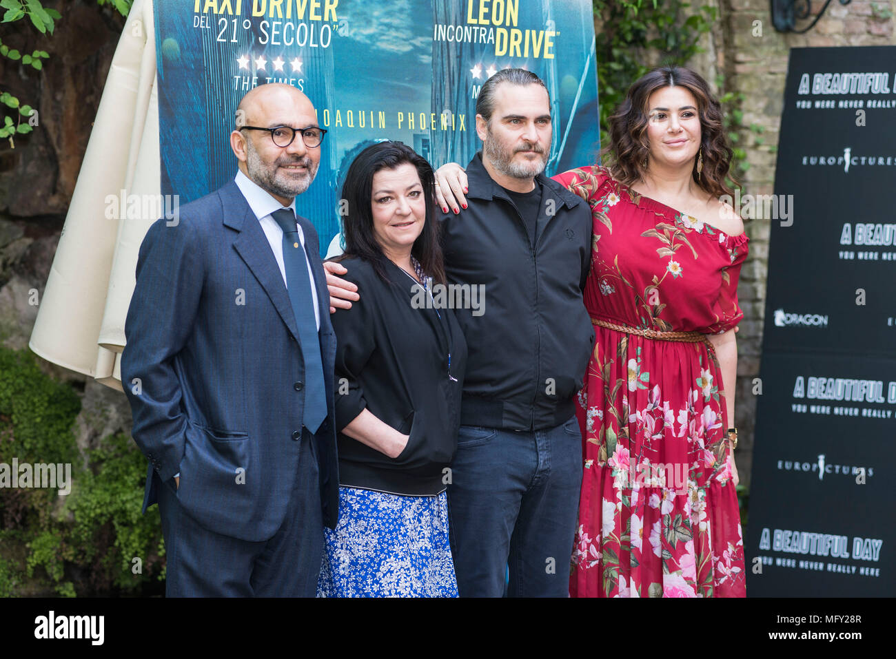 Rom, Italien. 27 Apr, 2018. Joaquin Phoenix, Lynne Ramsay, Hormoz Vasfi ...