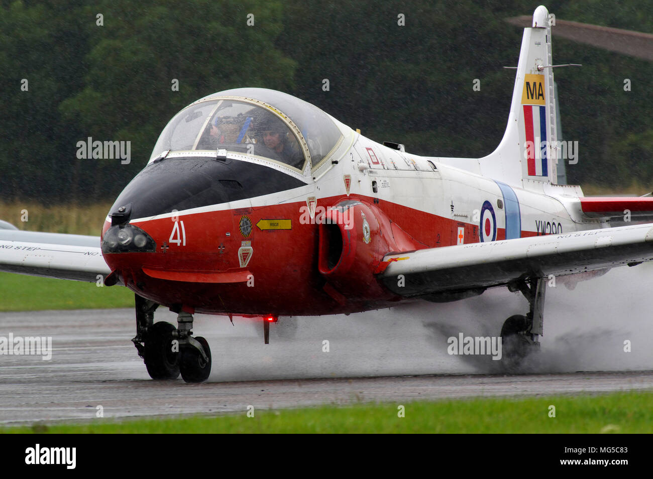 Britischer jet trainer -Fotos und -Bildmaterial in hoher Auflösung – Alamy