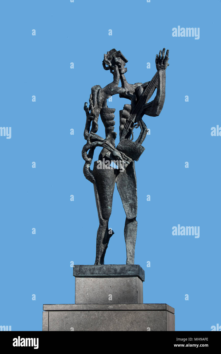 Statue dichter skulptur -Fotos und -Bildmaterial in hoher Auflösung – Alamy