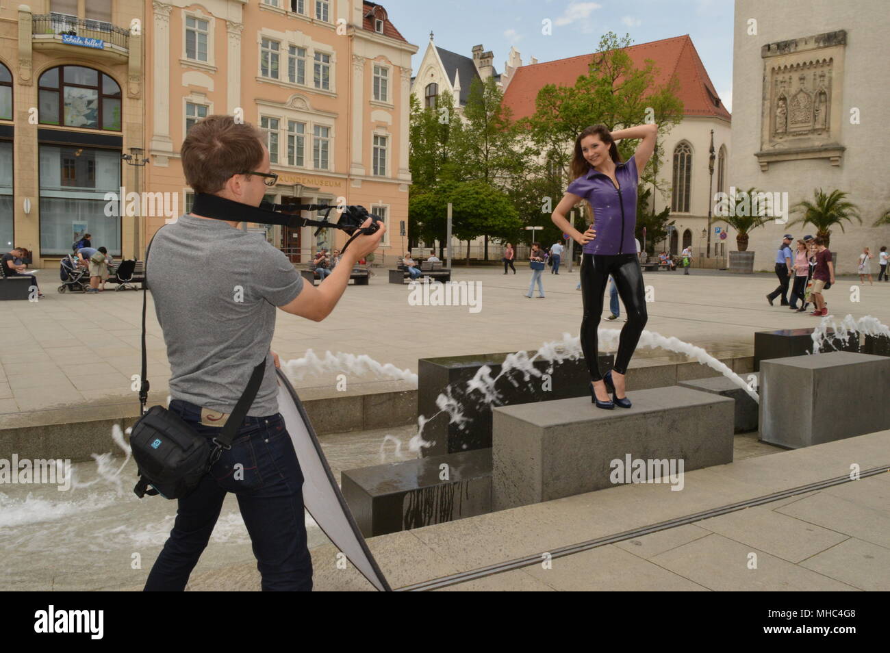 Ricci Tauscher in Görlitz Sänger saengerin Modell Stockfotografie - Alamy