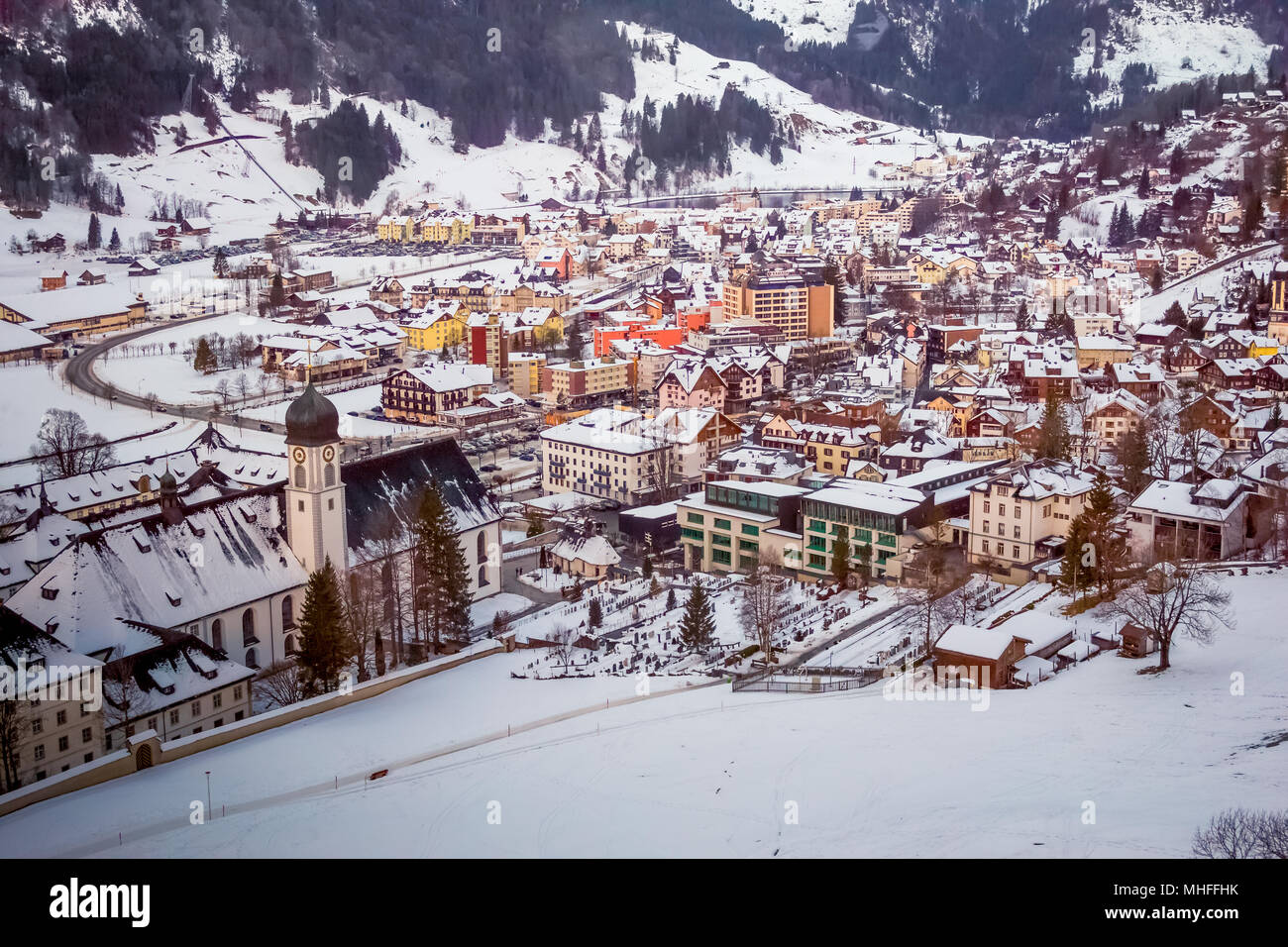 Das Dorf Engelberg, Schweiz Stockfotografie - Alamy