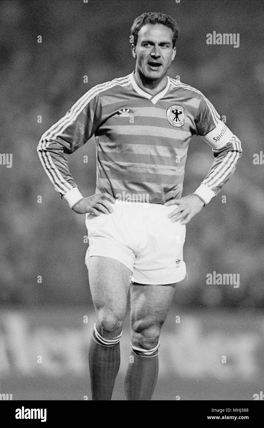 Karl heinz rummenigge -Fotos und -Bildmaterial in hoher Auflösung – Alamy