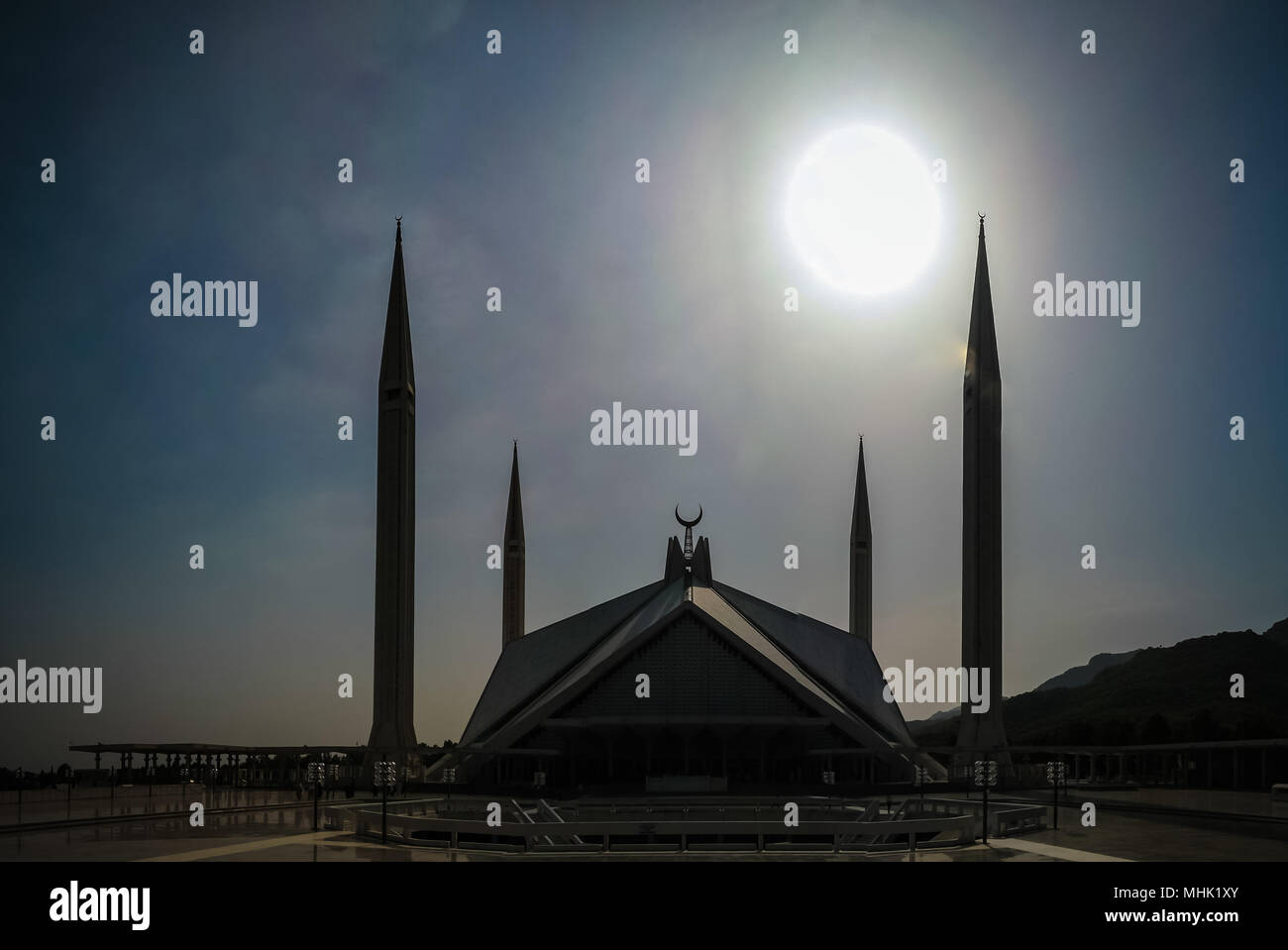 In der hauptstadt islamabad -Fotos und -Bildmaterial in hoher Auflösung ...