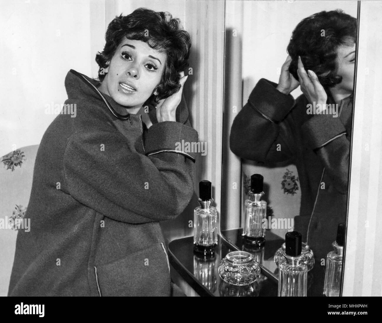 Italienische schauspielerin marisa belli -Fotos und -Bildmaterial in ...