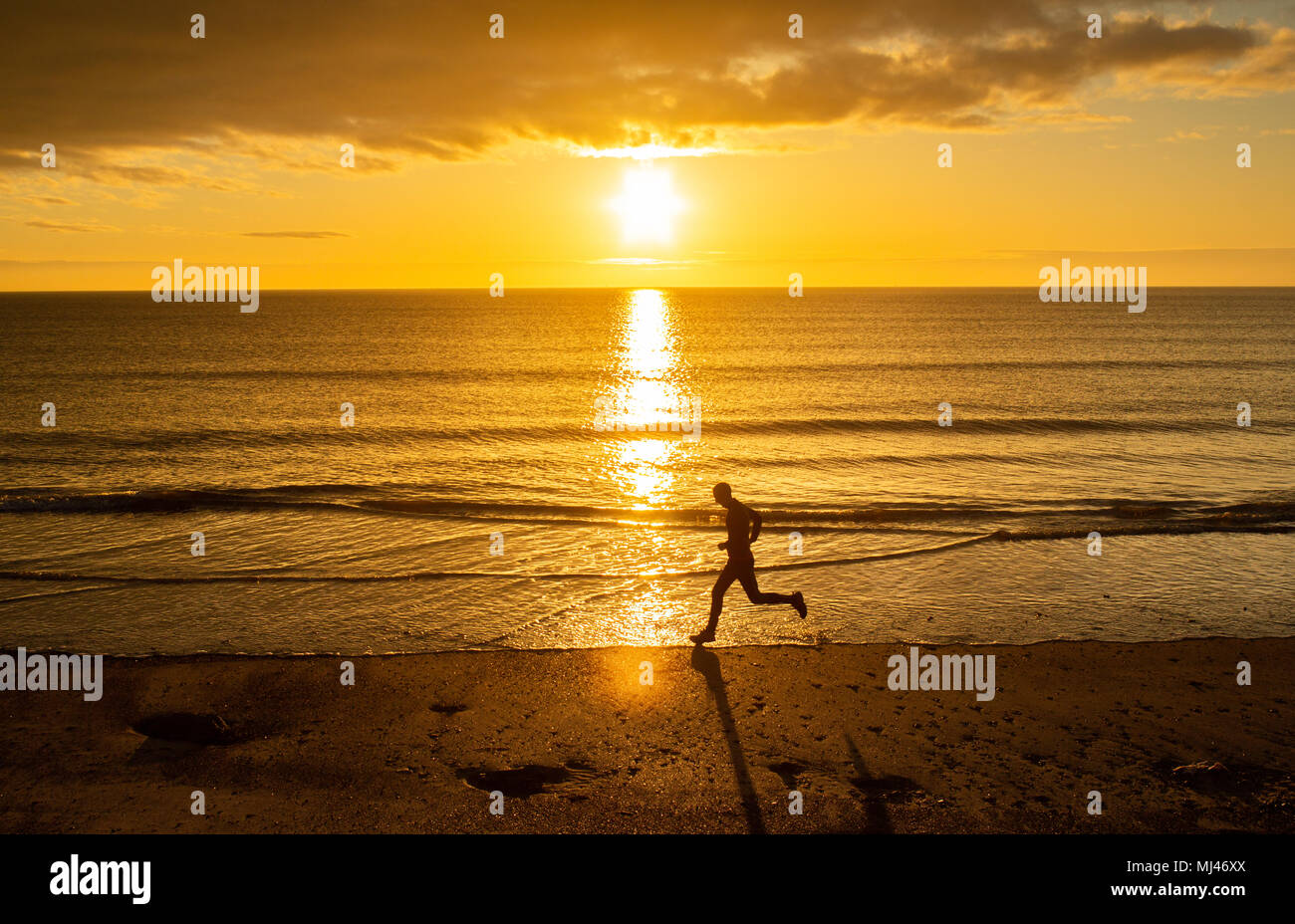 über sechzig -Fotos und -Bildmaterial in hoher Auflösung – Alamy