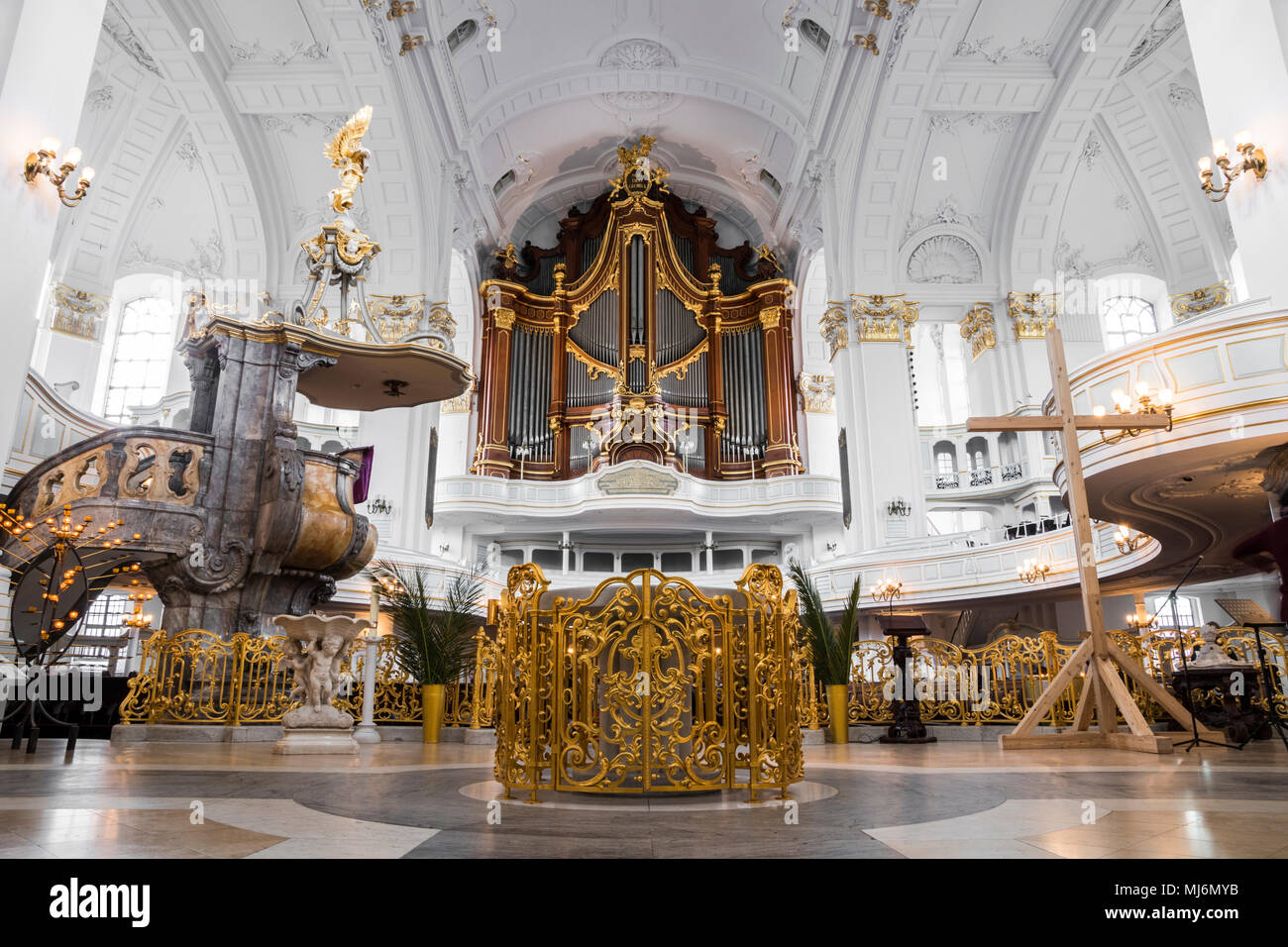 Hamburg, Deutschland. Innenansicht der Kirche St. Michael (Hauptkirche ...