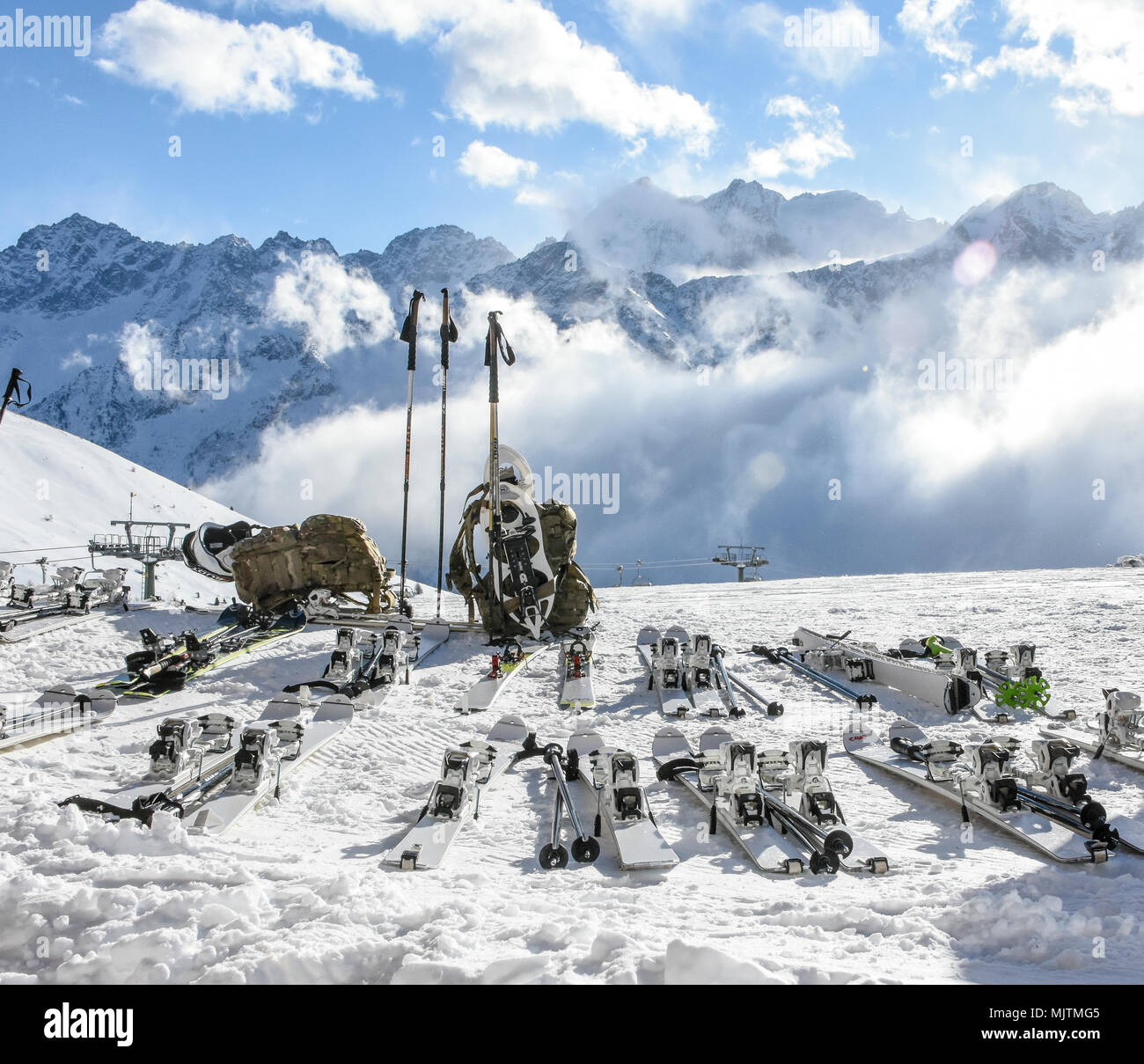 Alpine Gang ist für eine Bekämpfung der Patrouille durch die ... Alpine Gang ist für eine Bekämpfung der Patrouille durch die ...