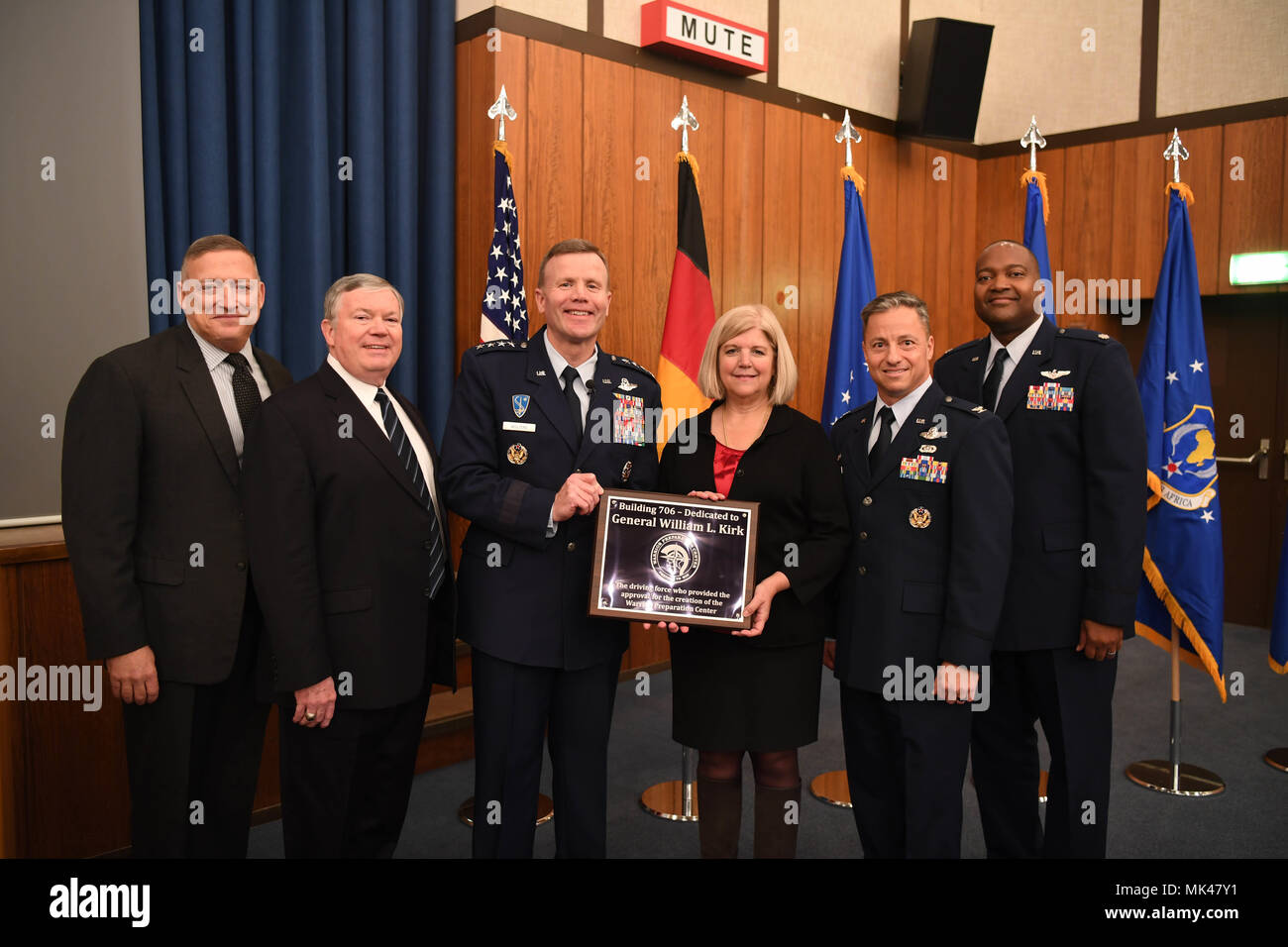 Karen bennett -Fotos und -Bildmaterial in hoher Auflösung – Alamy