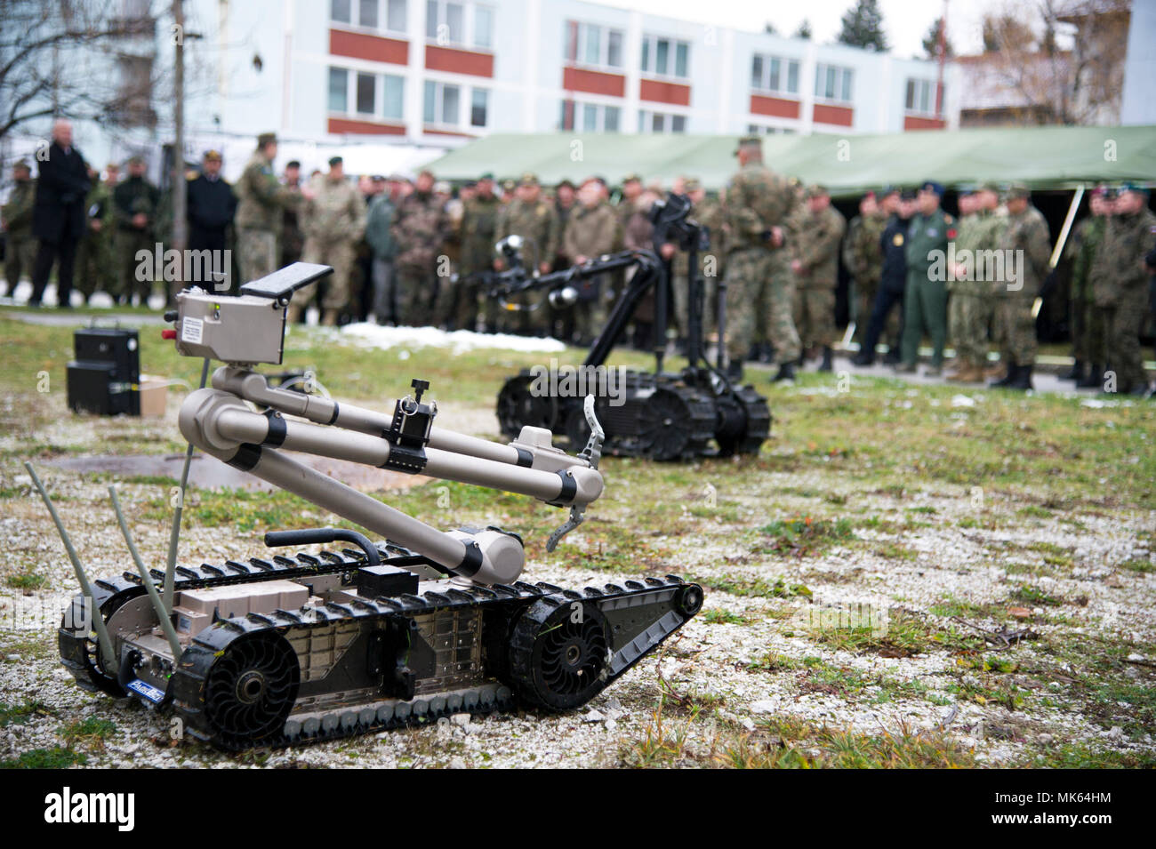 Demining bosnia -Fotos und -Bildmaterial in hoher Auflösung – Alamy