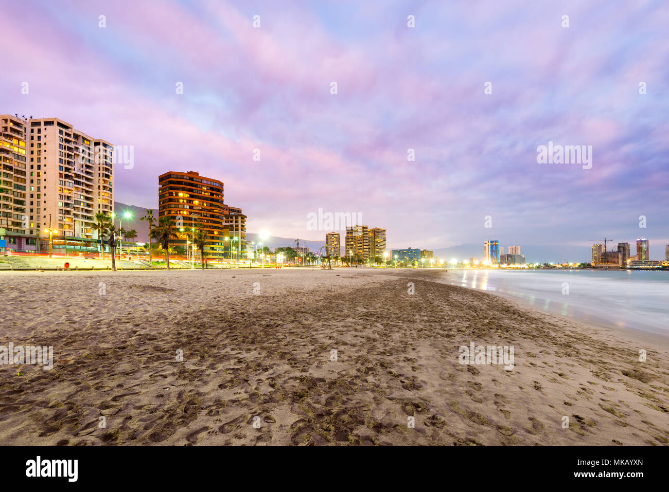 Chile iquique city cavancha beach -Fotos und -Bildmaterial in hoher ...