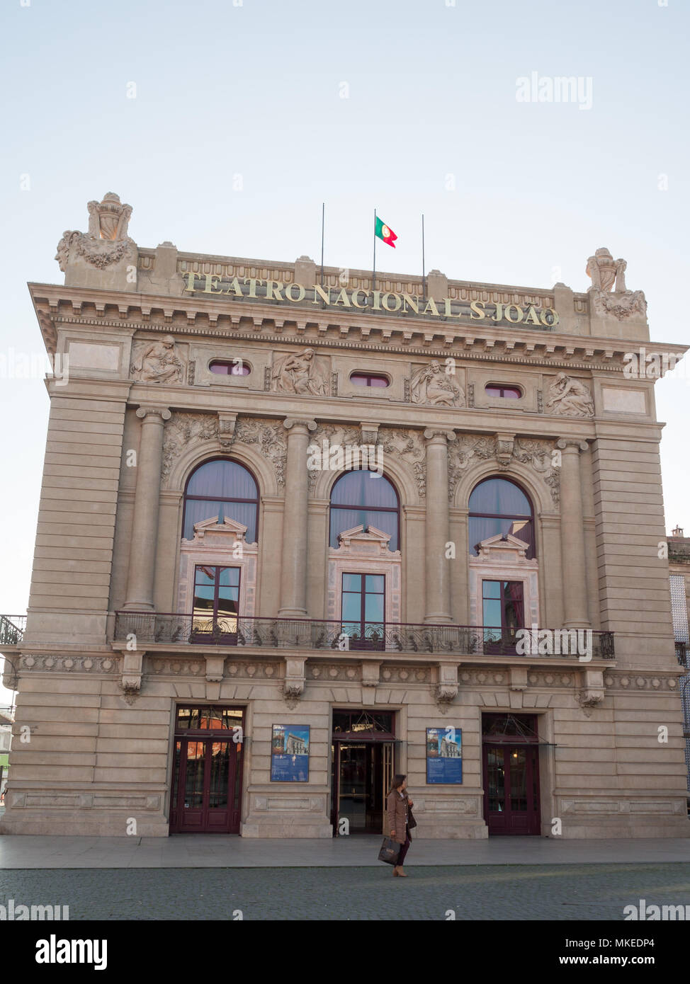 Theater porto -Fotos und -Bildmaterial in hoher Auflösung – Alamy