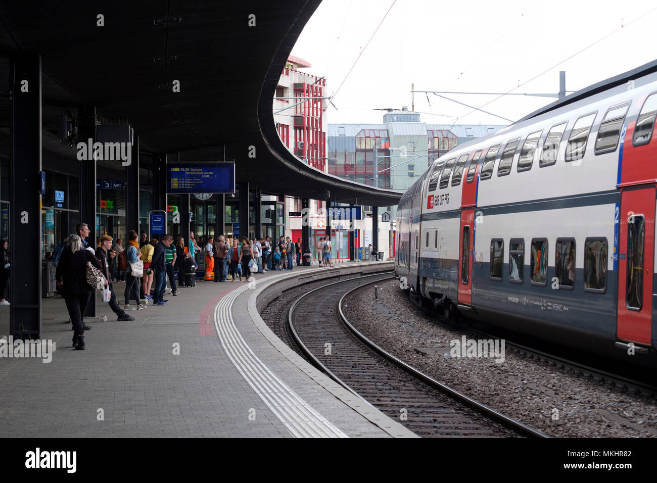 Hauptbahnhof Bahnhof Bahnhof Stockfotos und -bilder Kaufen - Alamy