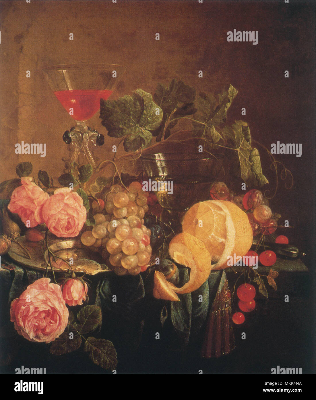 Stillleben mit Blumen und Obst Stockfotografie - Alamy