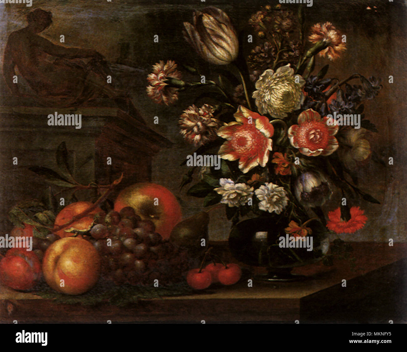 Stillleben mit einer Vase mit Blumen und Obst Stockfotografie - Alamy