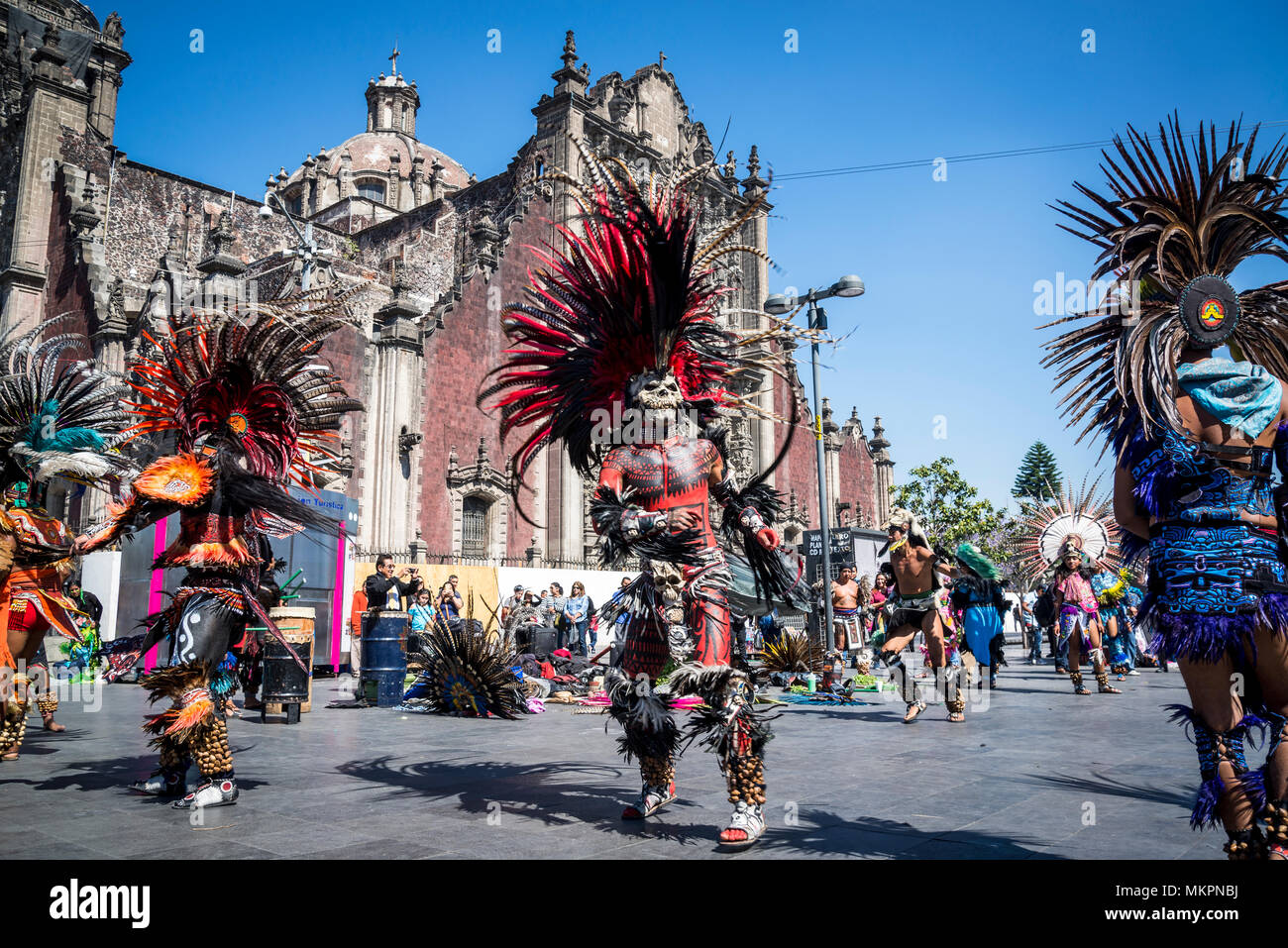 Aztec ritual -Fotos und -Bildmaterial in hoher Auflösung – Alamy