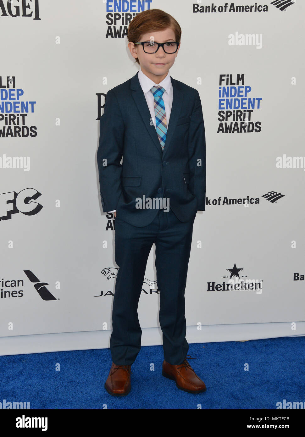 Jacob tremblay red carpet event -Fotos und -Bildmaterial in hoher ...