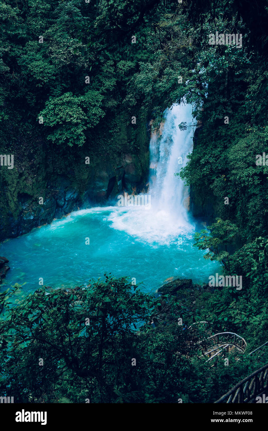 Blue river -Fotos und -Bildmaterial in hoher Auflösung – Alamy