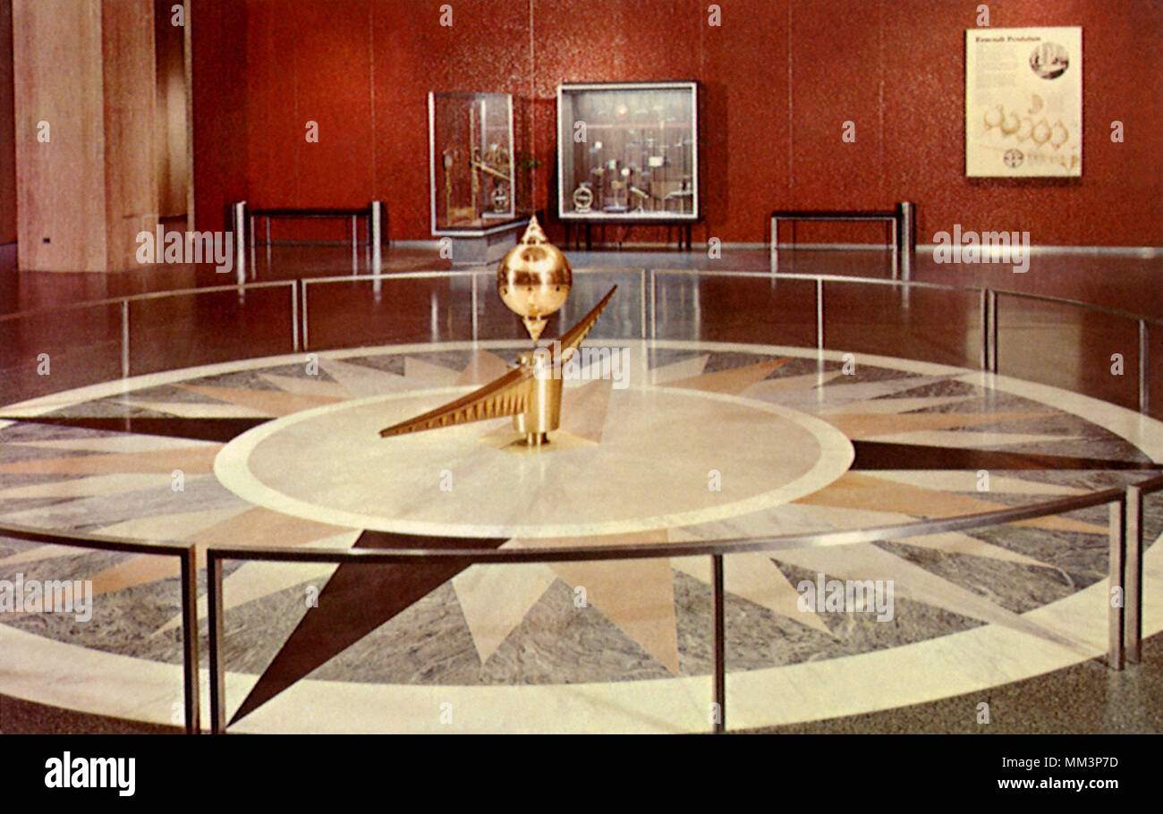 Foucault pendulum -Fotos und -Bildmaterial in hoher Auflösung – Alamy