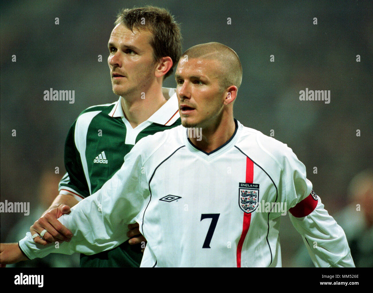 David beckham england 2002 -Fotos und -Bildmaterial in hoher Auflösung – Alamy