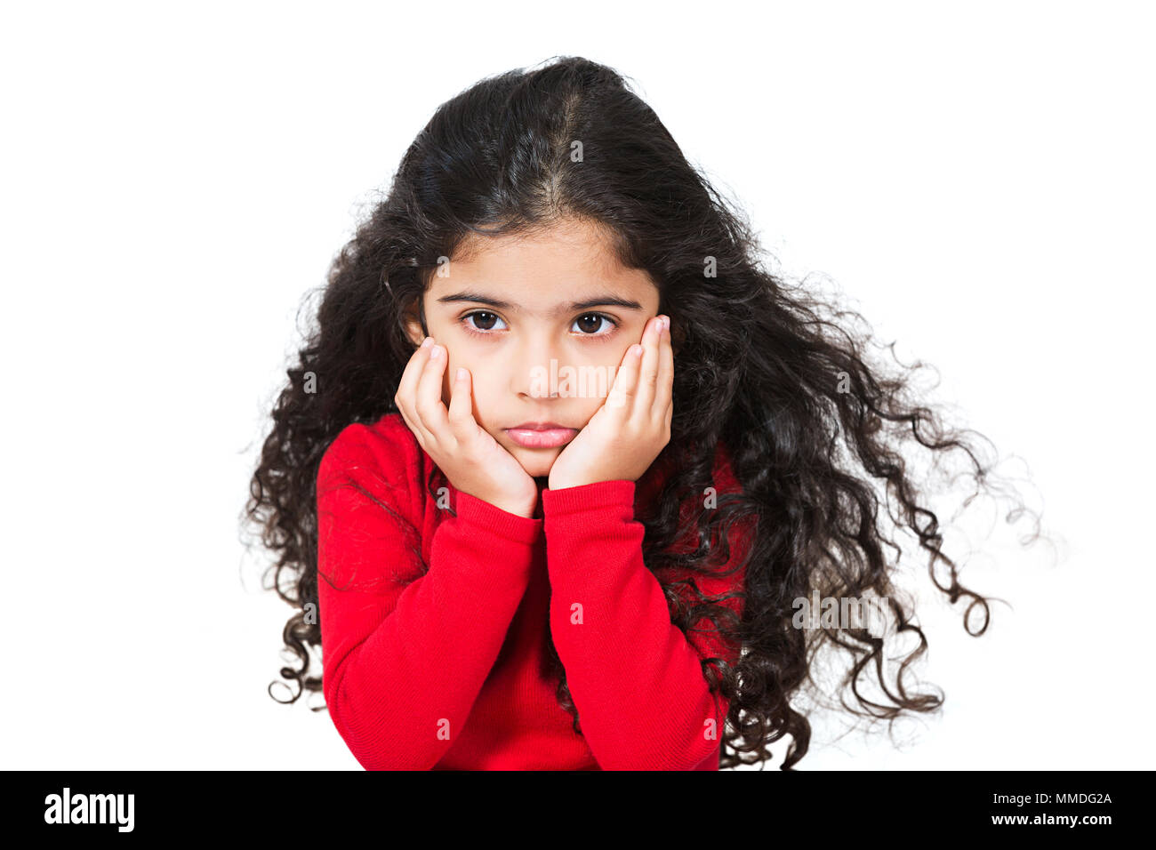 Denkende kinder -Fotos und -Bildmaterial in hoher Auflösung – Alamy