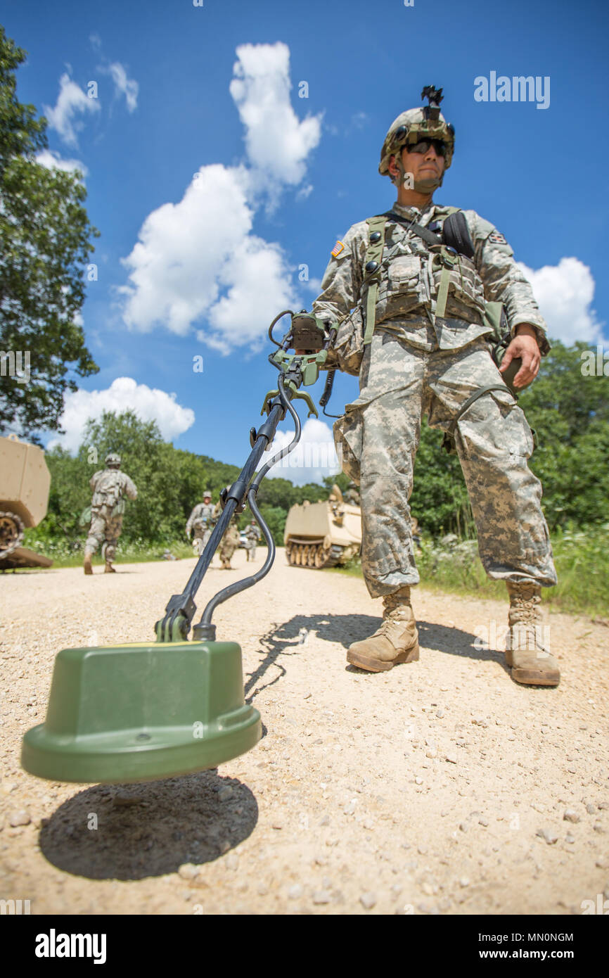 Mine detection system -Fotos und -Bildmaterial in hoher Auflösung – Alamy