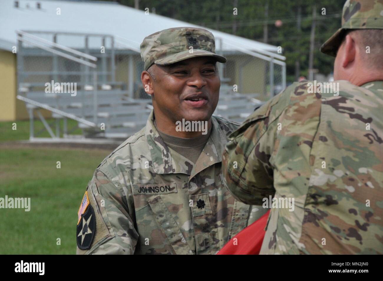 Col russell johnson -Fotos und -Bildmaterial in hoher Auflösung – Alamy