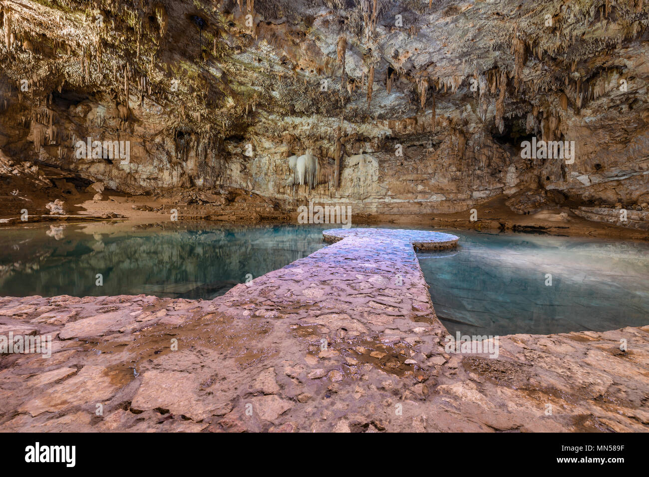 Cenote suytun -Fotos und -Bildmaterial in hoher Auflösung – Alamy