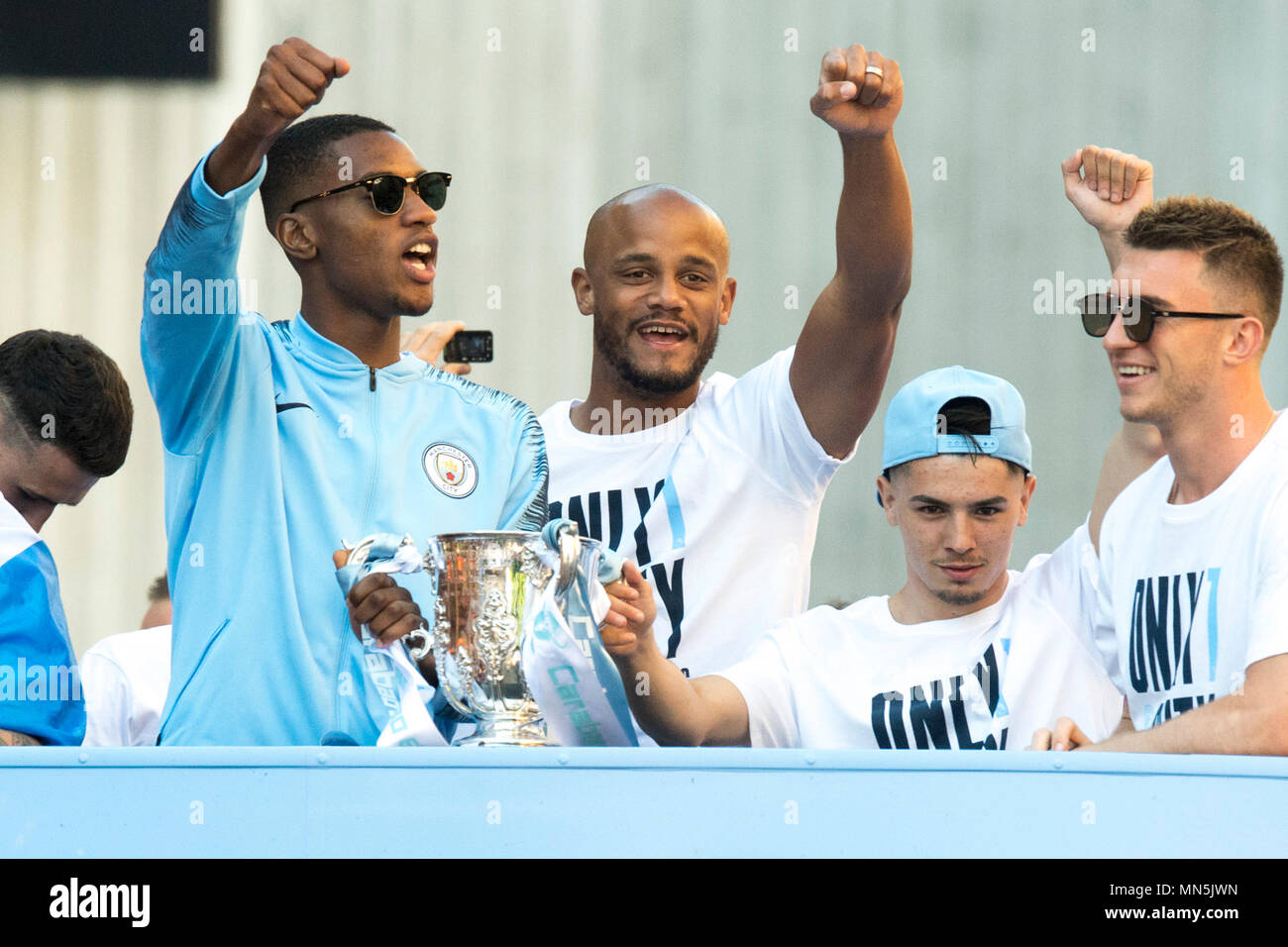 Von Manchester City Vincent Kompany und Teamkollegen bei der Premier ...
