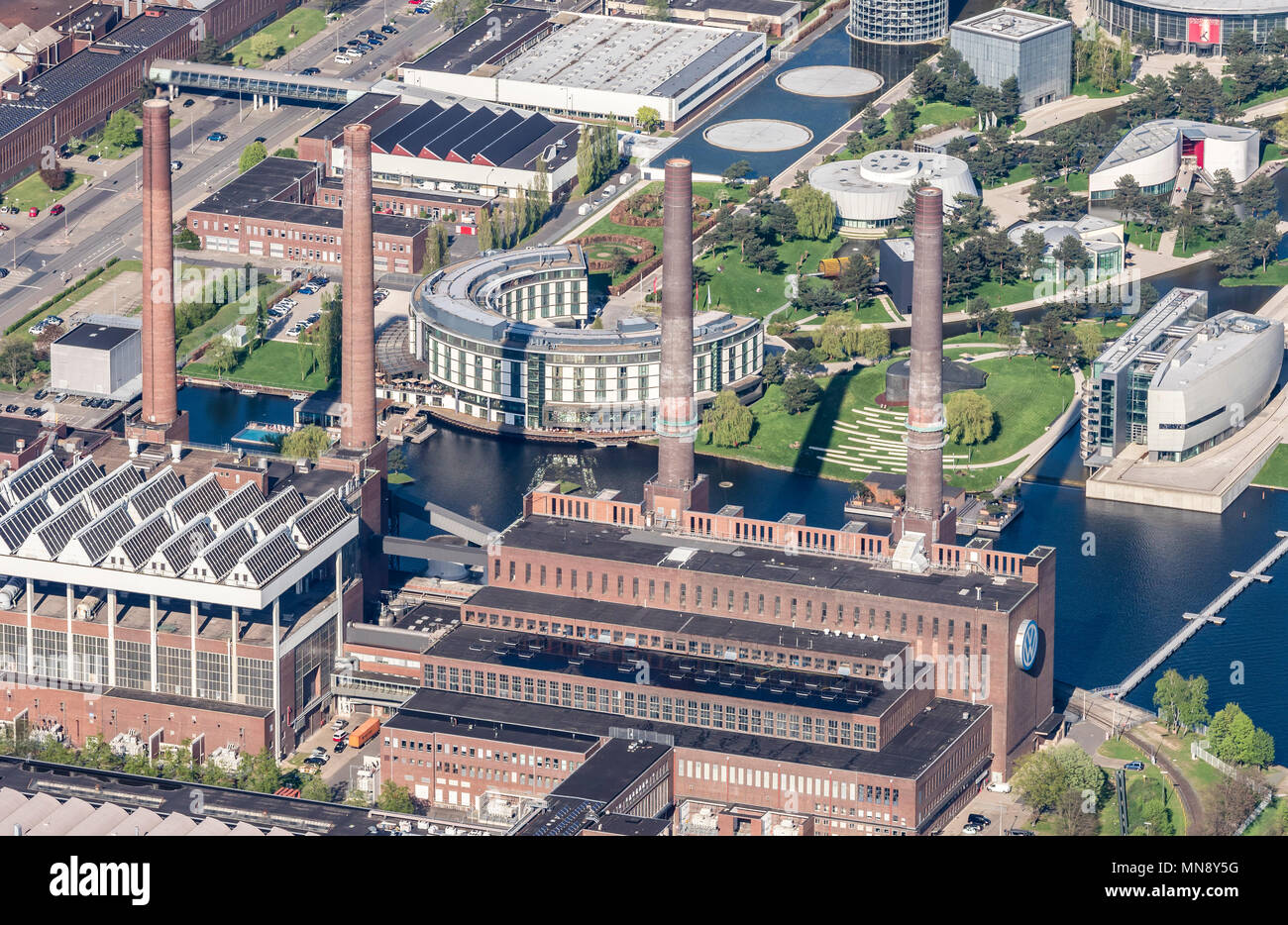 Volkswagen fabrik wolfsburg autostadt -Fotos und -Bildmaterial in hoher Auflösung – Alamy