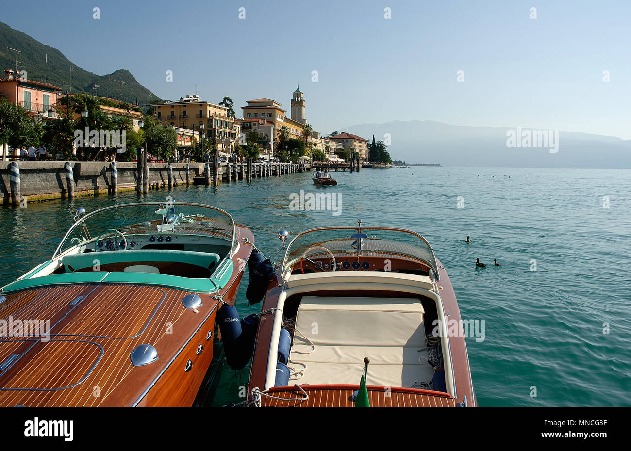 Vintage riva boat -Fotos und -Bildmaterial in hoher Auflösung – Alamy
