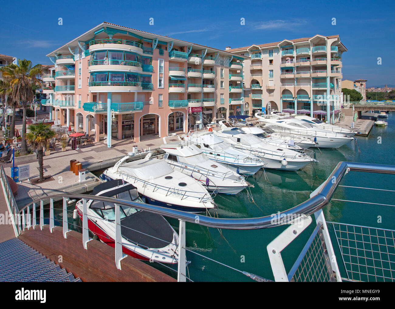 Jachthafen von Frejus, Cote d'Azur, Départements Var, Provence-Alpes ...