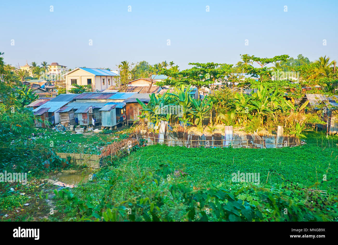 Myanmar slums -Fotos und -Bildmaterial in hoher Auflösung – Alamy