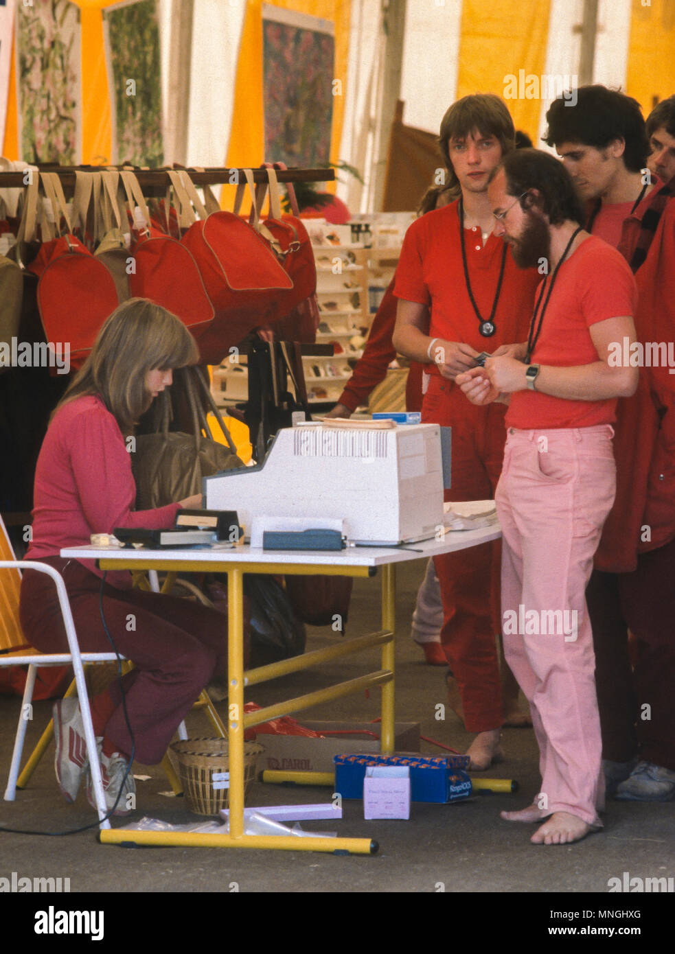 Rajneesh Kult Stockfotos und -bilder Kaufen - Alamy