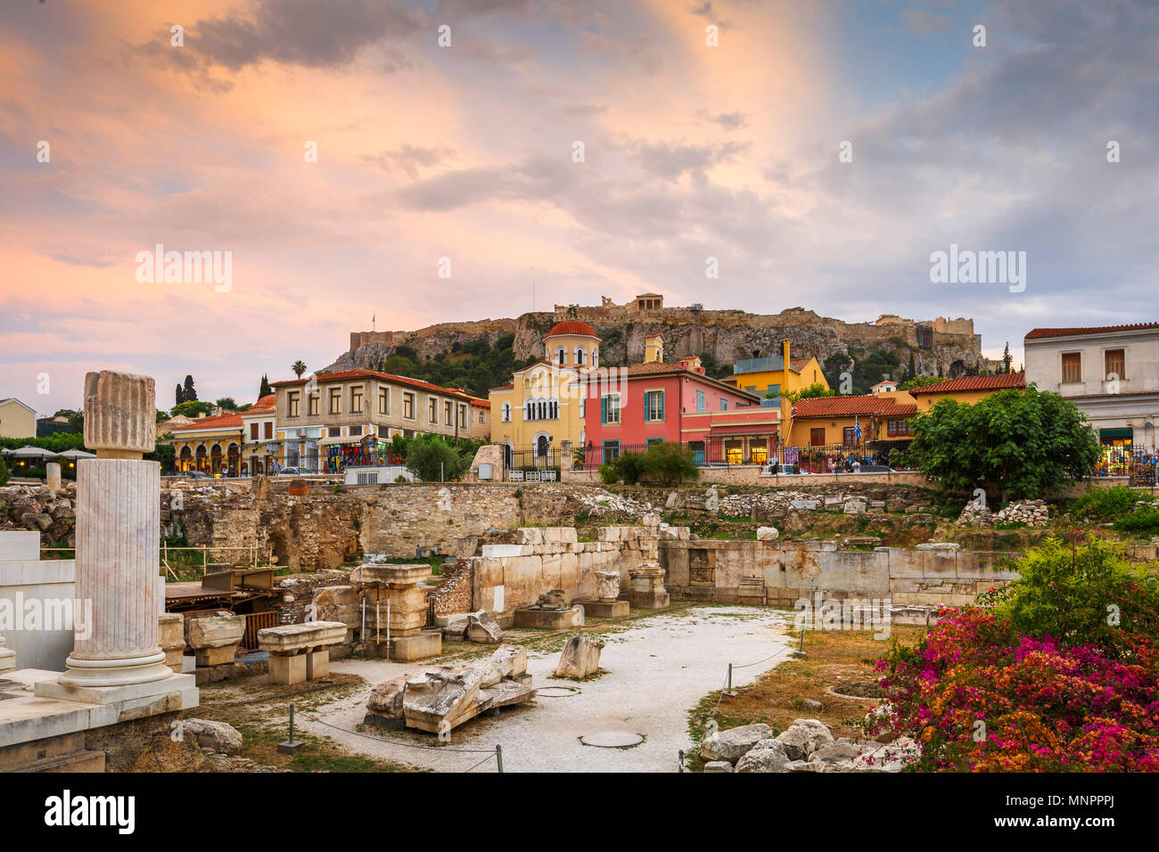 Plaka Athens Acropolis Stockfotos und -bilder Kaufen - Alamy