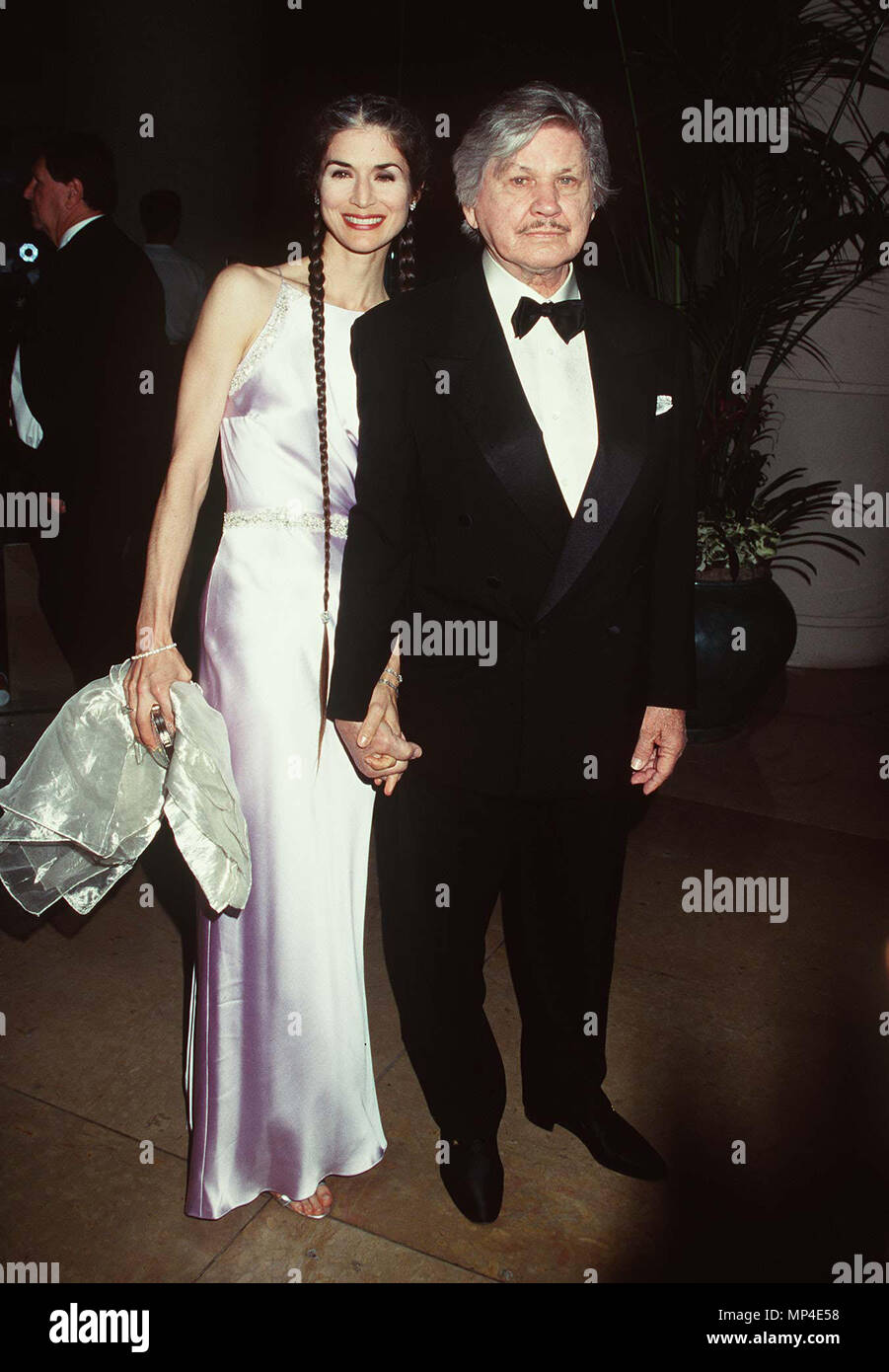 Bronson Charles Woche KimBronson Charles & Wochen Kim-2 eine ...