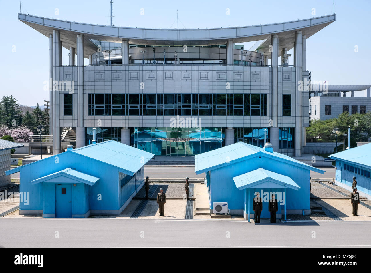 Kim jong un bei dmz -Fotos und -Bildmaterial in hoher Auflösung – Alamy