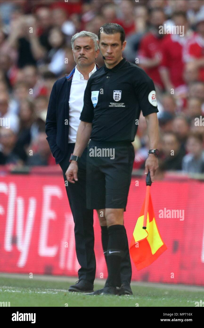 Lee betts -Fotos und -Bildmaterial in hoher Auflösung – Alamy