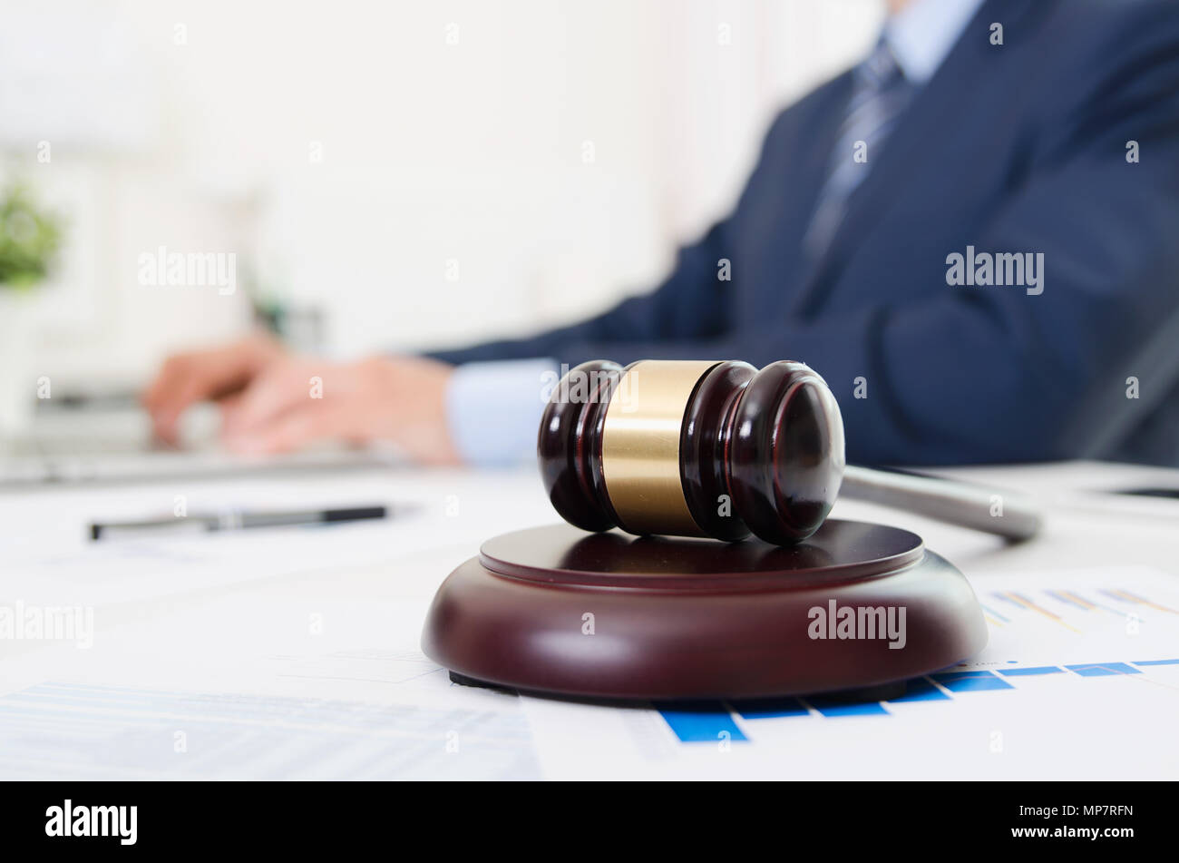 Juristische expertise -Fotos und -Bildmaterial in hoher Auflösung – Alamy