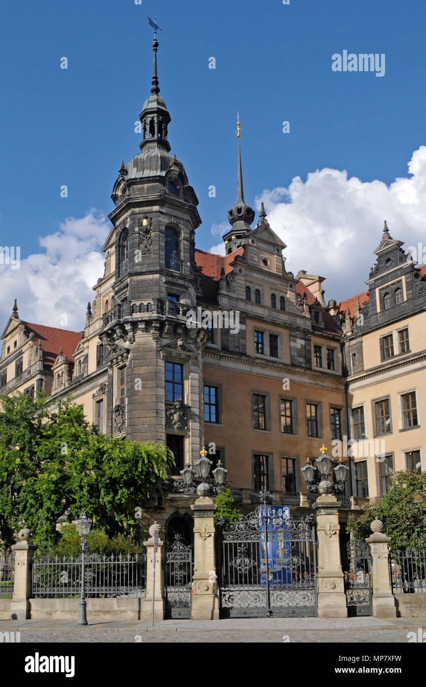 Sachsen Dresden Schloss (Residenzschloss) in Dresden Stockfotografie ...