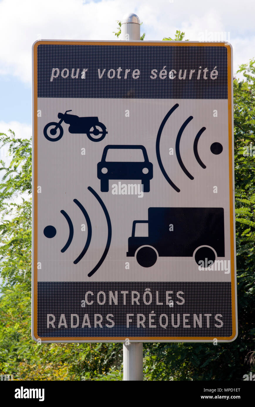 Speed camera france -Fotos und -Bildmaterial in hoher Auflösung – Alamy