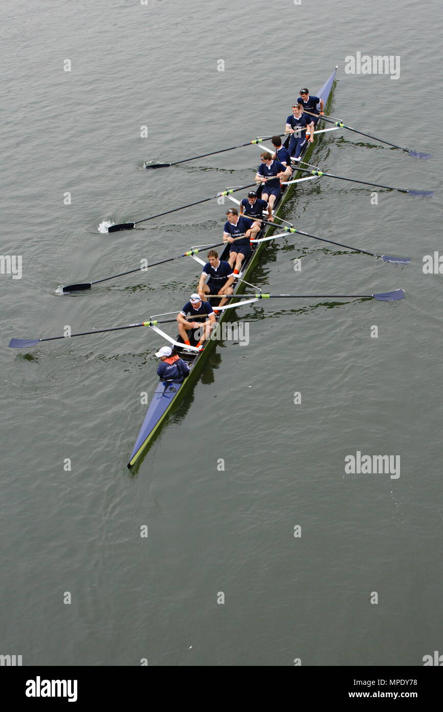 Isis Goldie Boat Race, Oxford gegen Cambridge University, die Isis ...