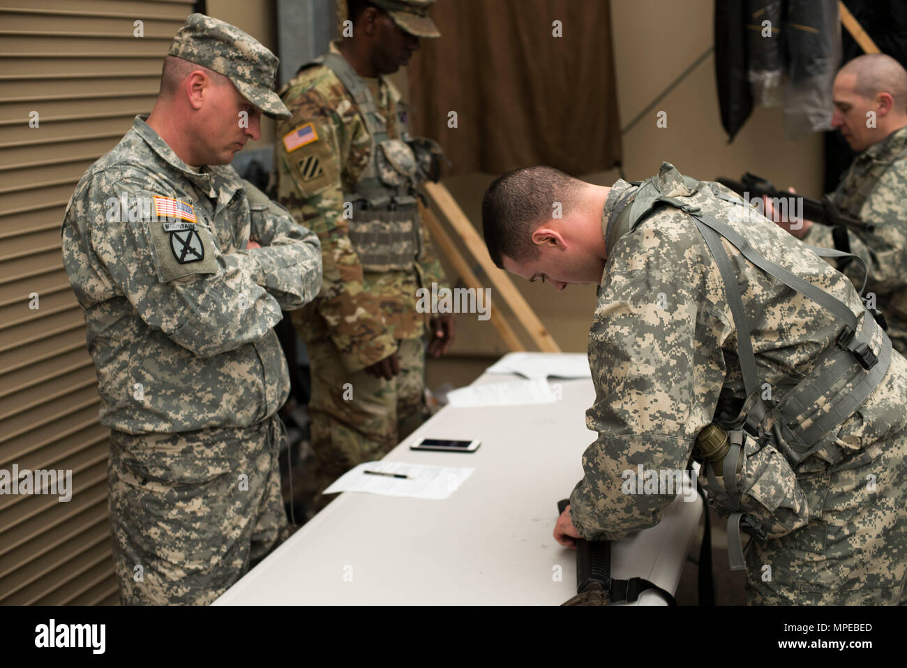 U s army 1st sgt steven -Fotos und -Bildmaterial in hoher Auflösung – Alamy