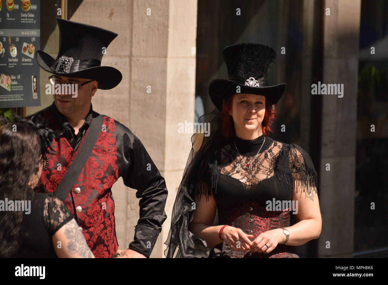 Leipzig Sachsen Sachsen Mai 2018: WGT Wave Gotik Treffen gothic ...