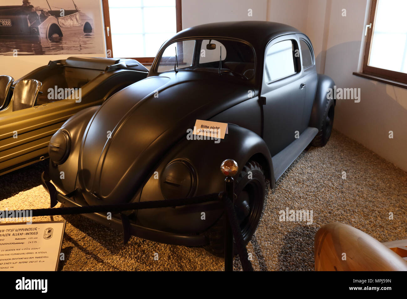 Vw Typ 87 Kommandeurwagen angezeigt im Porsche Automuseum in Gmünd ...